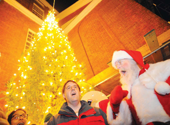 Christmas Tree Lightning on Beacon Hill – Beacon Hill Times